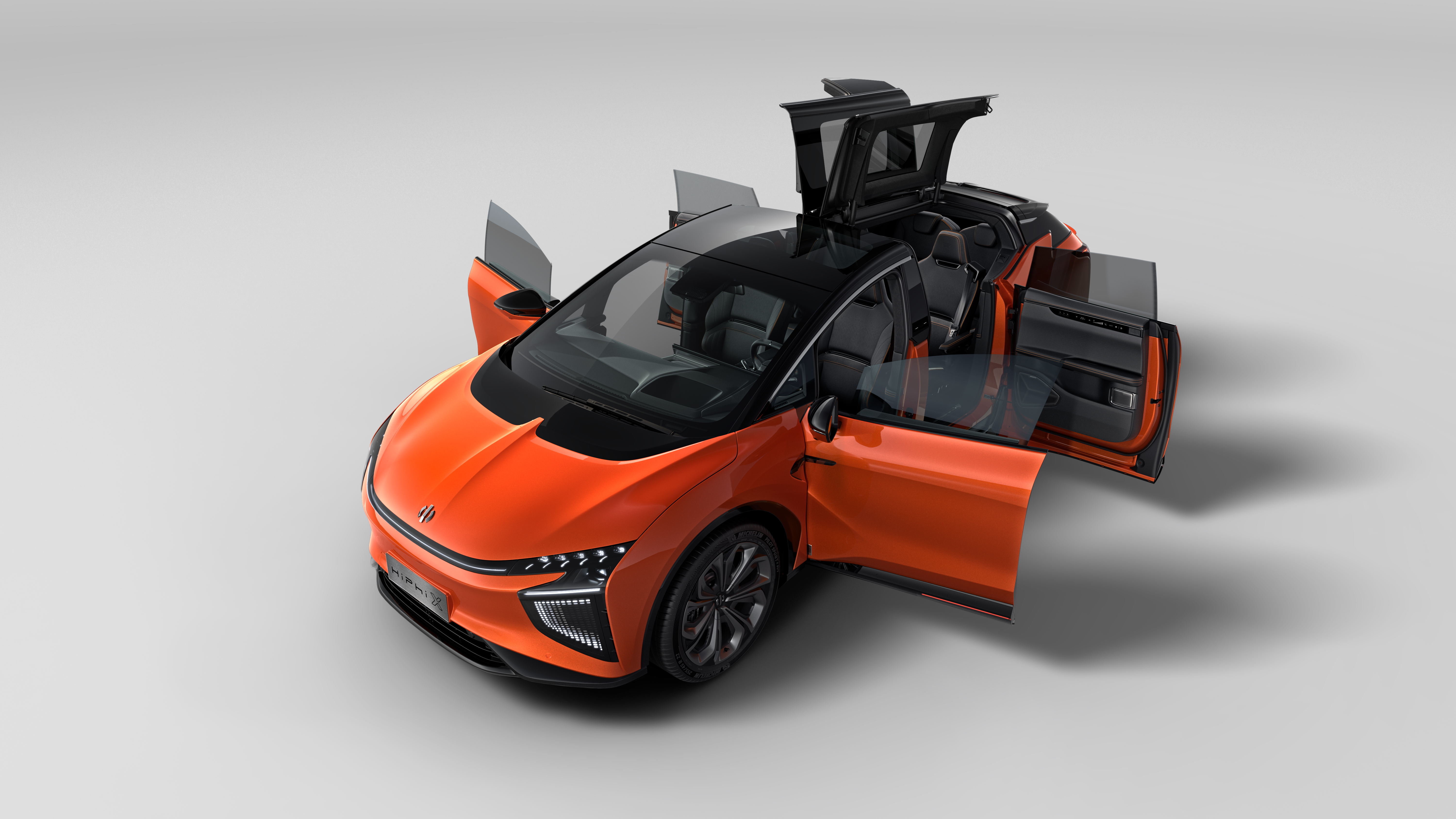 华人运通与均联智行、移远通信和高通公司合作，为全新高合HiPhi X SUV车型打造智能化车载体验 【图】- 车云网